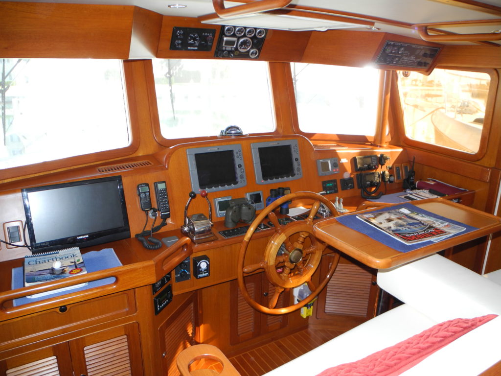 What Are Day Shapes? - Captain Chris Yacht Services