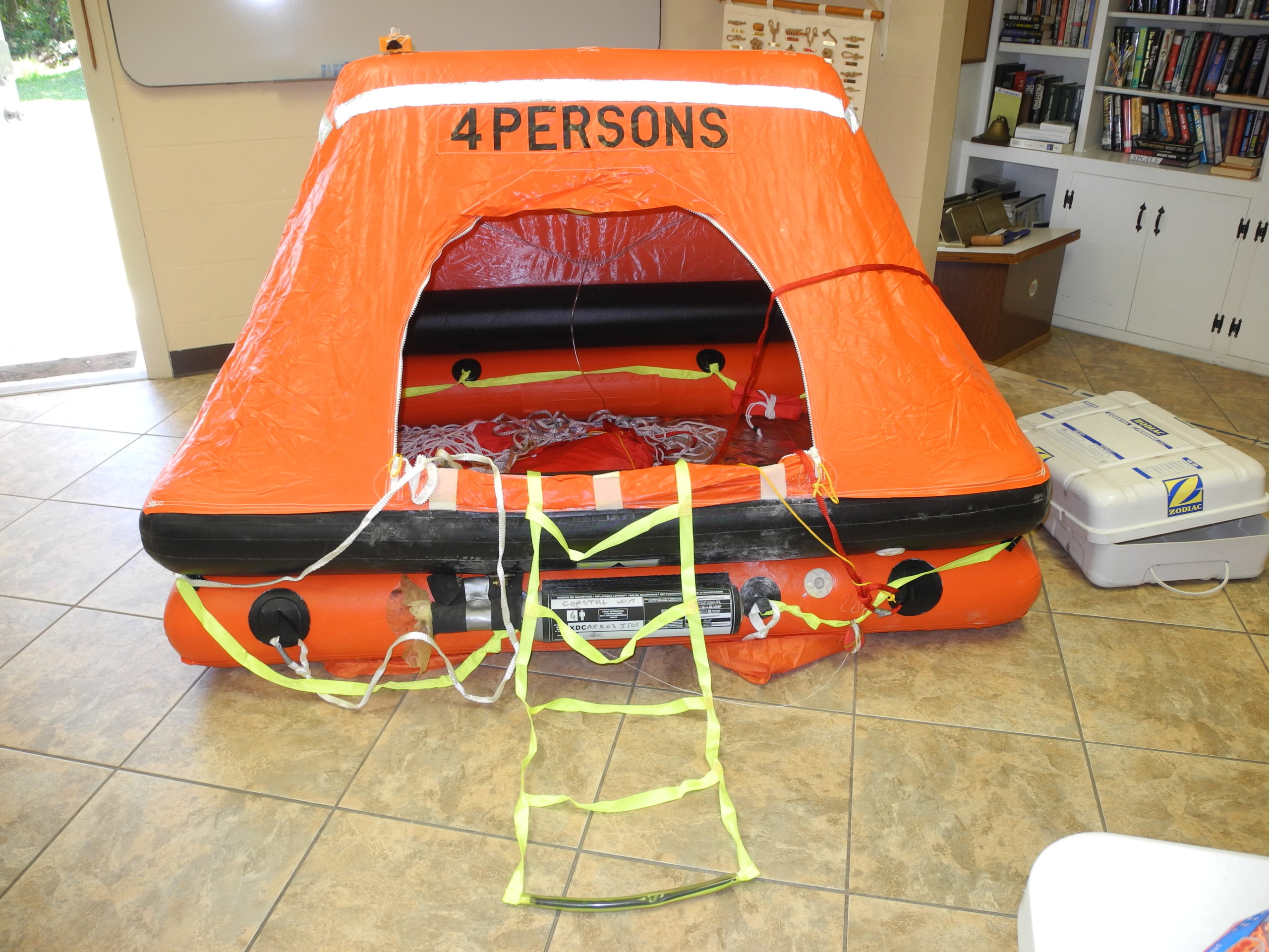 EMERGENCY LIFE RAFT DEMONSTRATION in Vero Beach FL - Captain Chris ...